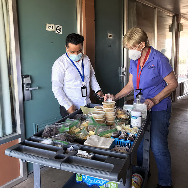 A Warm Welcome to The Inn for Asylum Seekers in Arizona - CWS